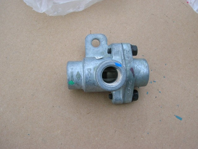 A2 Bendix 278614 Dc4 Double Check Valve for sale online | eBay
