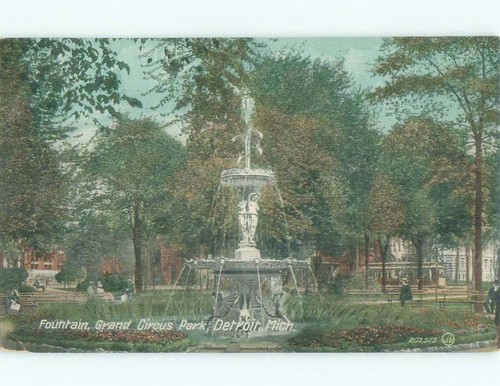 Divided-Back FOUNTAIN AT GRAND CIRCUS PARK Detroit Michigan MI c9290 | eBay