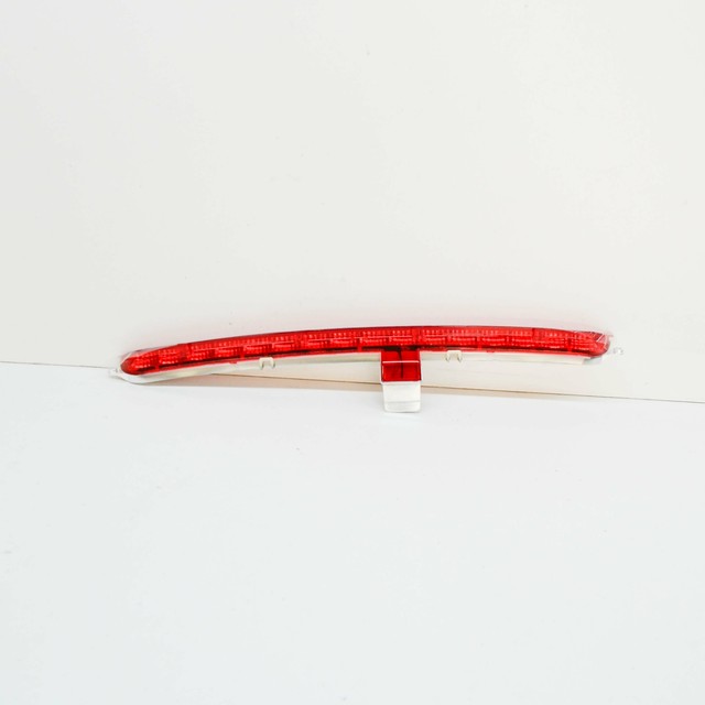 Mercedes-Benz GLS X166 BOOTLID Additional Brake Light A1668200056 2015 ...