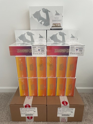 CHARIZARD UPC Pokemon TCG: Sword and Shield Ultra Premium Collection 🔥 ...
