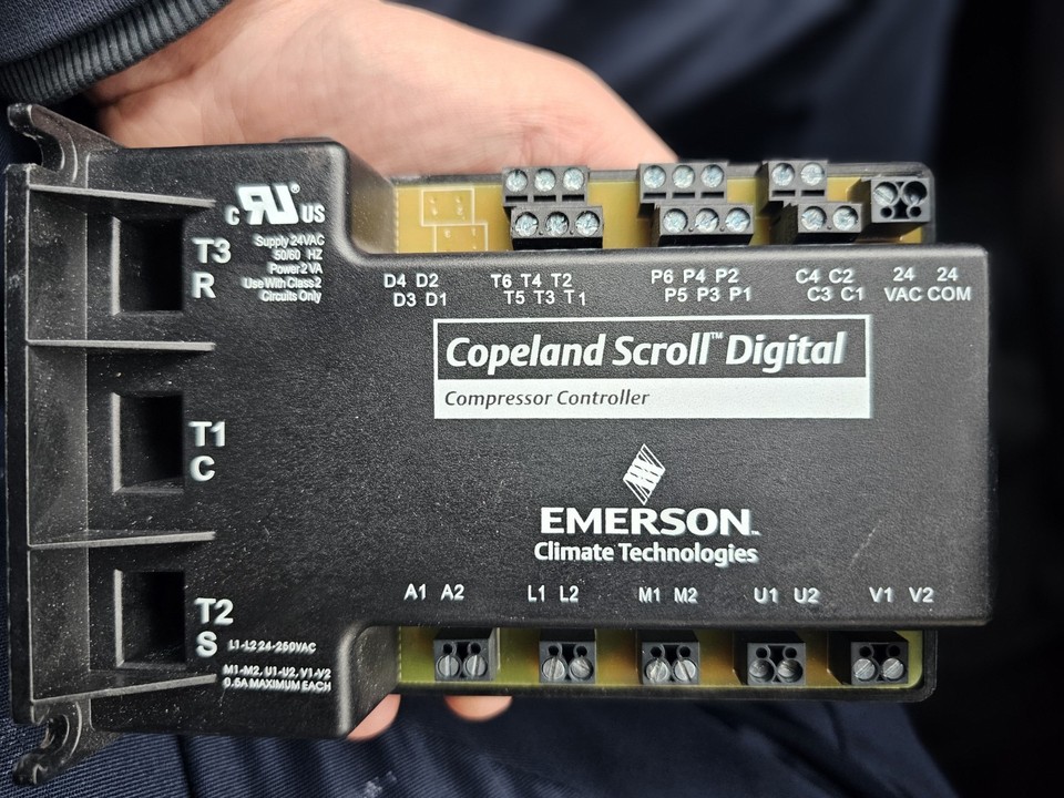 EMERSON COPELAND SCROLL DIGITAL 543-0024-01 Compressor Controller | eBay