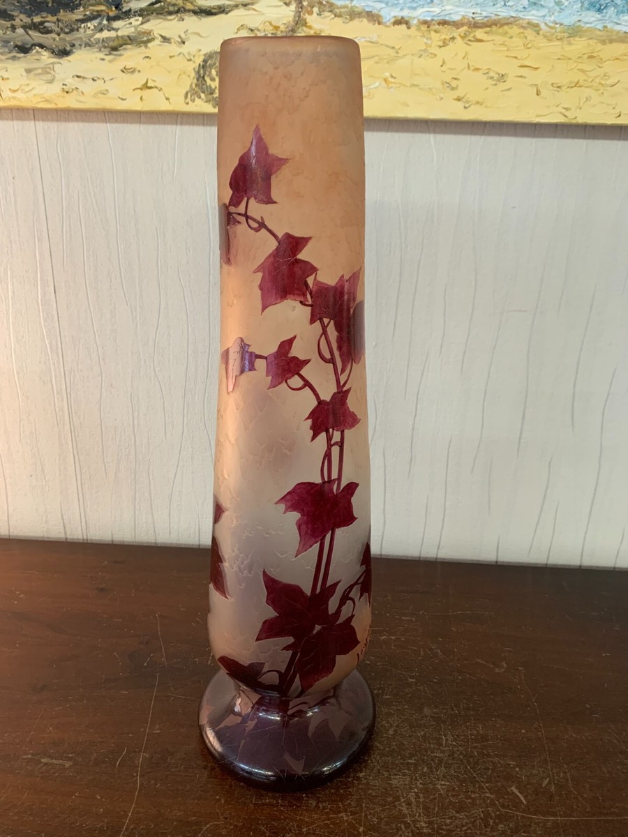 Rubin Vase Tattoos Between The Lines: 10 Tattoo Artists Working In