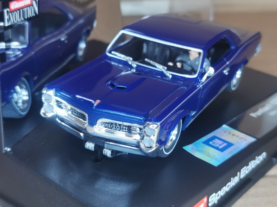 Carrera Evolution 25780 Pontiac GTO Idea+Game Gangster Special Edition ...