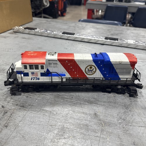 Lionel O Gauge Powered Spirit of 1776 Bicentennial GE U36-B Diesel ...