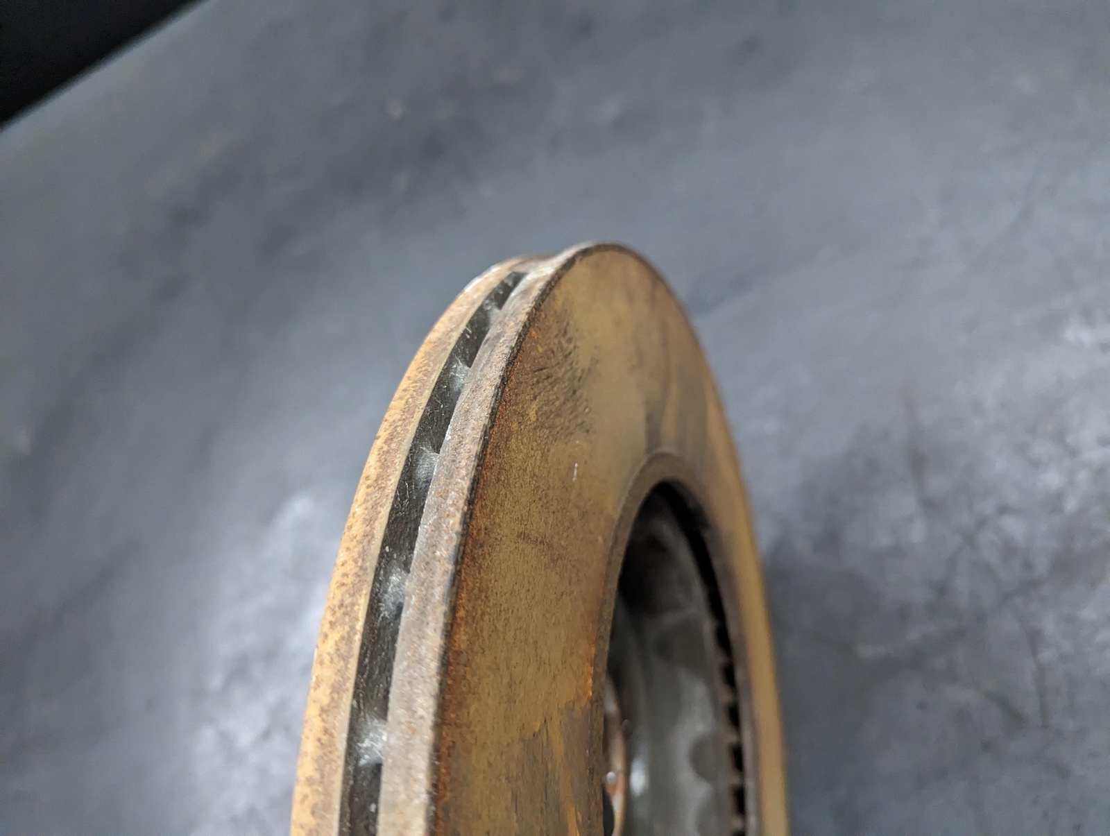 Front Right Brake Rotor Disc 2018 BMW X1 34116865713 2016 2017 2019 ...