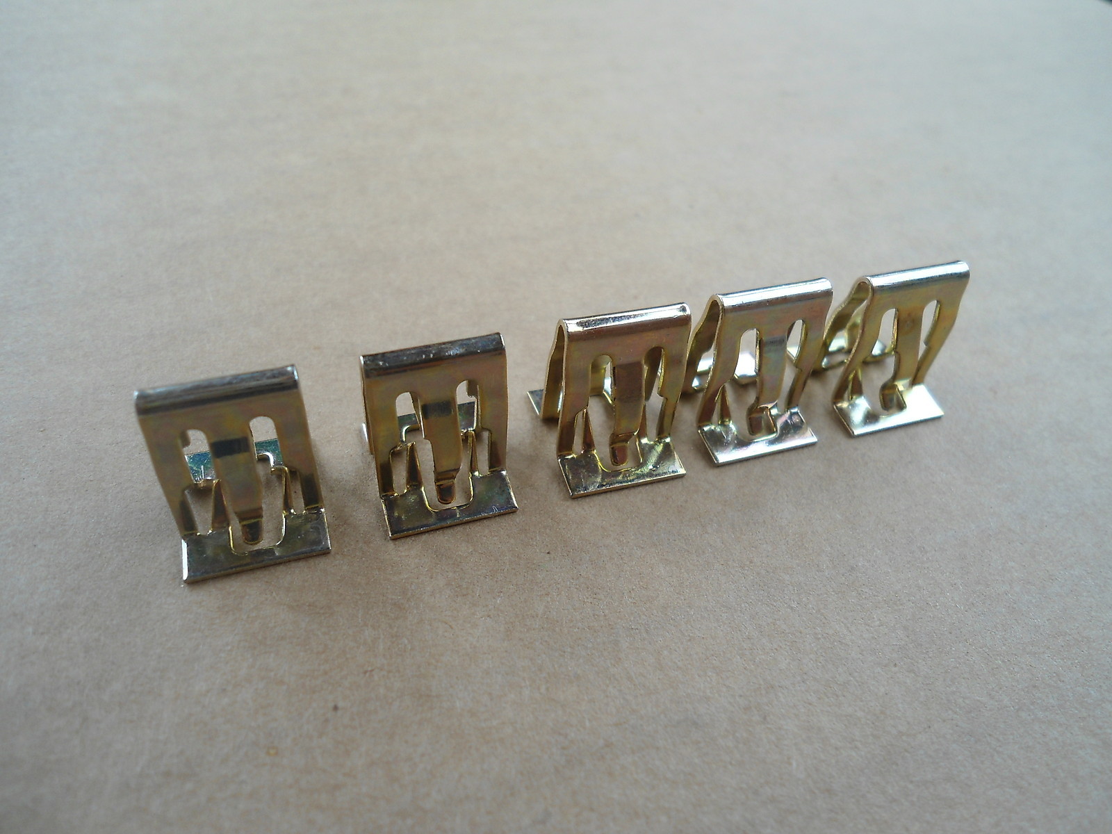 5 NEW Garnish, Interior Trim, Bezel Clips! FOR GM '02 & UP GM GMC TRUCK ...