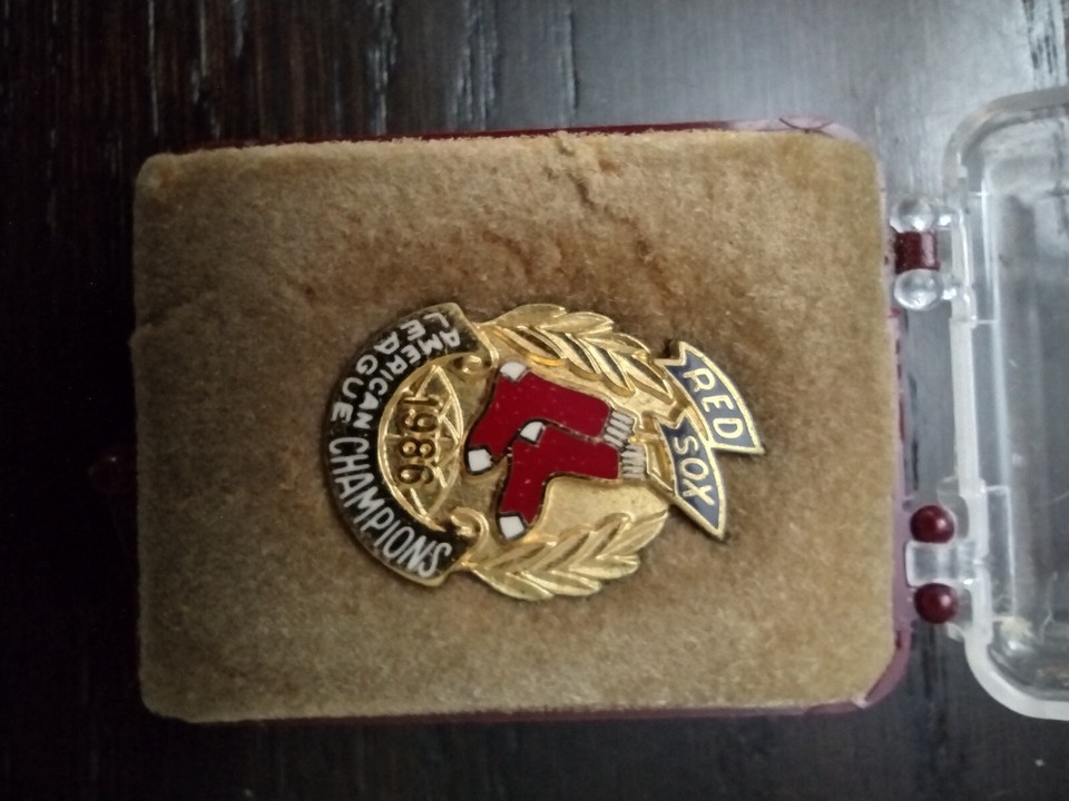 Original 1986 Boston Red Sox World Series Press Pin Original Case MINT ...