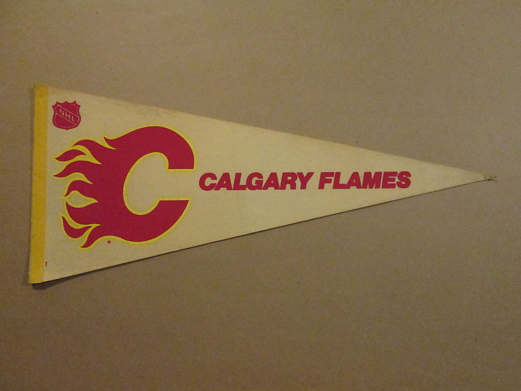 Calgary Flames Old Logo Vintage CCM Calgary Flames NHL Hockey Jersey
