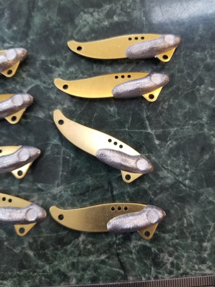 Lot of 11 Vibrating Blade Bait Walleye jigs 1/4 & 3/8 oz Silver Buddy ...