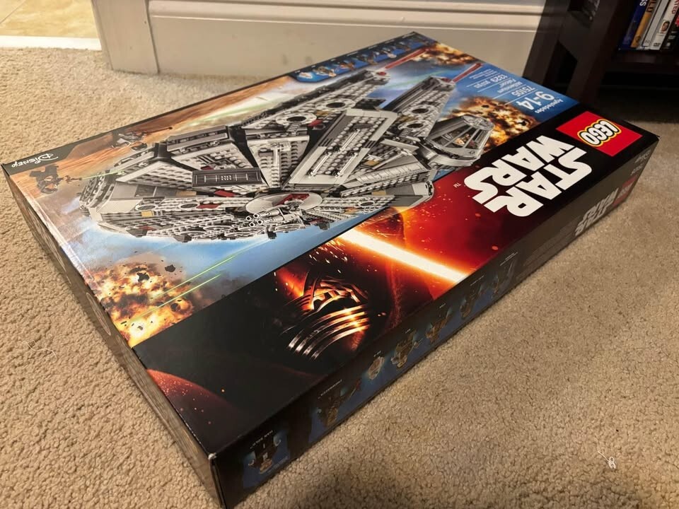 millenium falcon lego 75105 | eBay