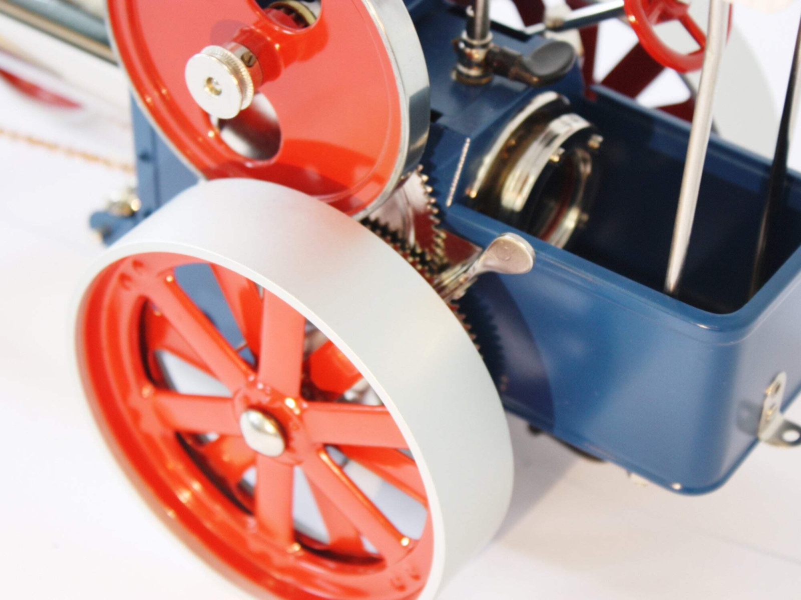 New Live Steam Wilesco D415 Mobile Steam Traction Engine Kit - UK ...