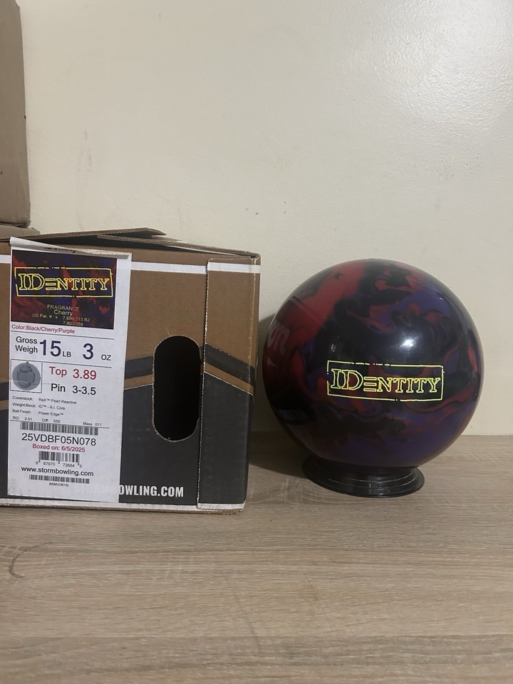 *NEW* 15lb Storm IDentity Bowling Ball | eBay