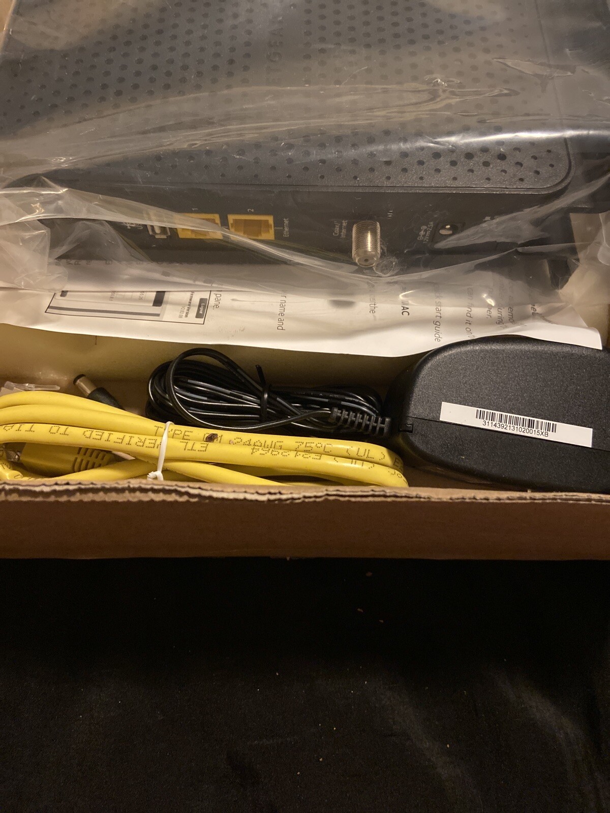 NETGEAR C3700 Gigabit N600 Dual Band WiFi DOCSIS 3.0 Cable Modem Router ...