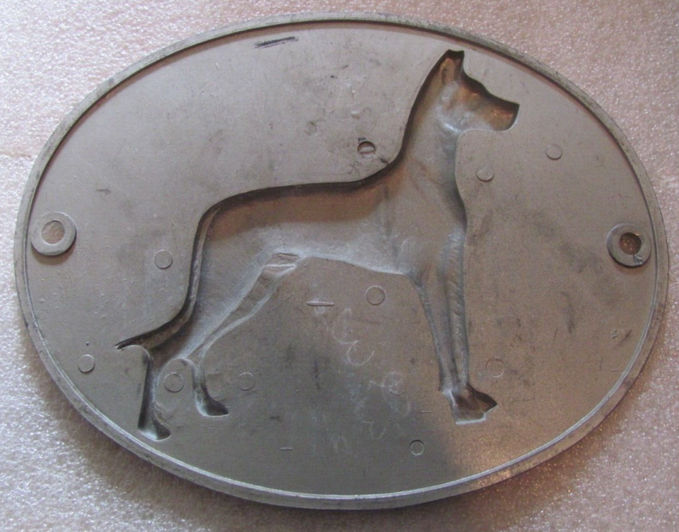 VINTAGE GREAT DANE TRUCK TRAILER BADGE EMBLEM ORNAMENT SIGN CAST METAL ...
