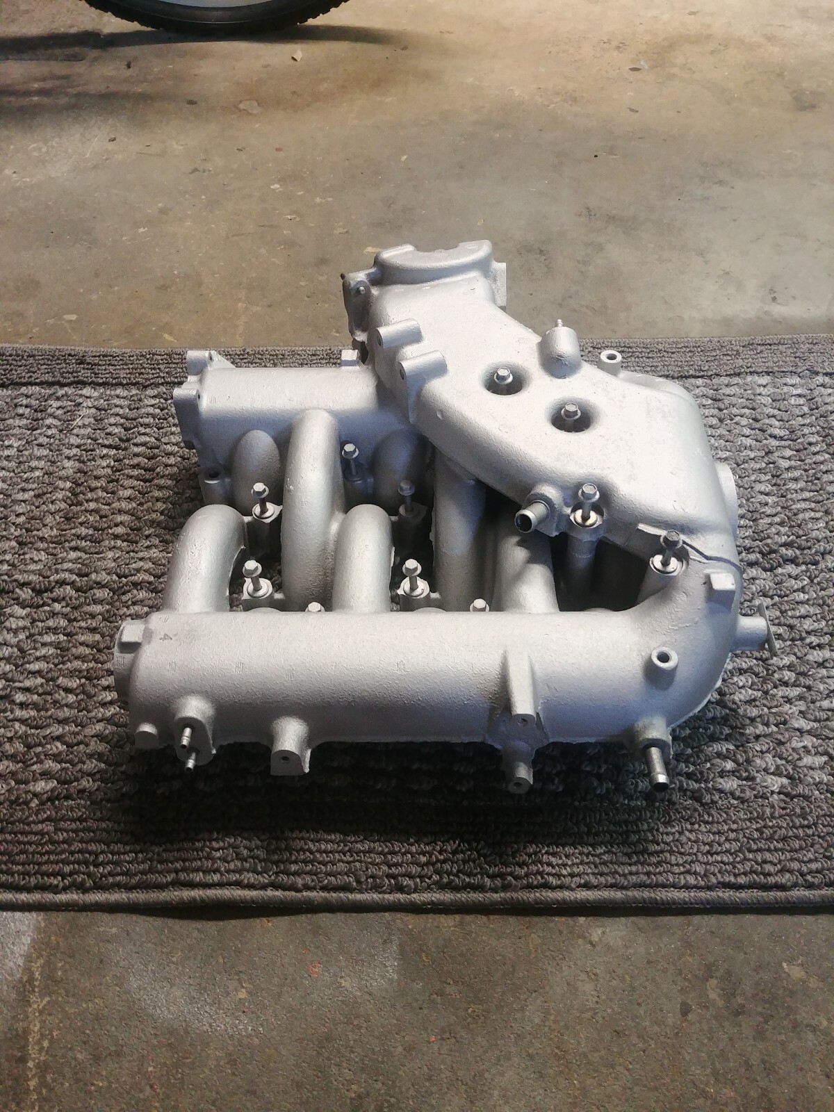 Ford Mustang 3.8 3.9 Upper Intake Manifold Split Port | eBay