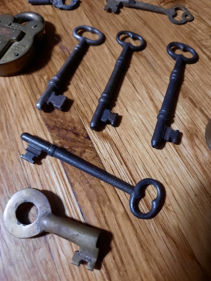 junk drawer lot vintage antique skeleton keys locks brass scales ...