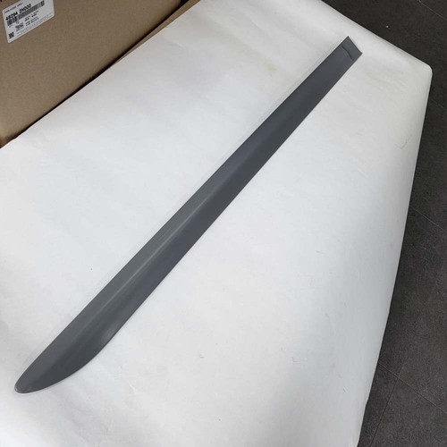 Genuine 87732 1E000 Rear Door Molding RH for 2006 - 2010 Hyundai Accent ...