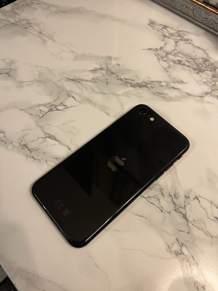 Apple Iphone SE 2 Black 64GB PRISTINE | eBay UK