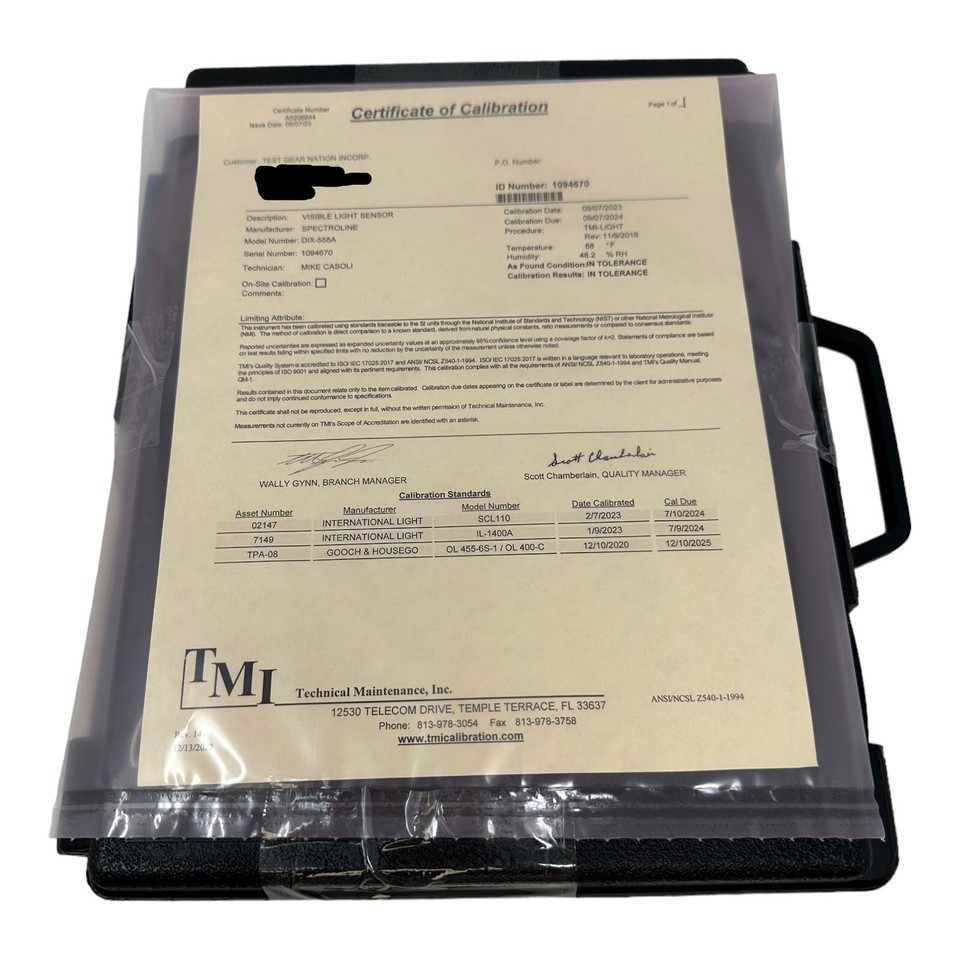 SPECTROLINE DSE-100X RADIOMETER/PHOTOMETER w/ DIX-555A SENSOR ...