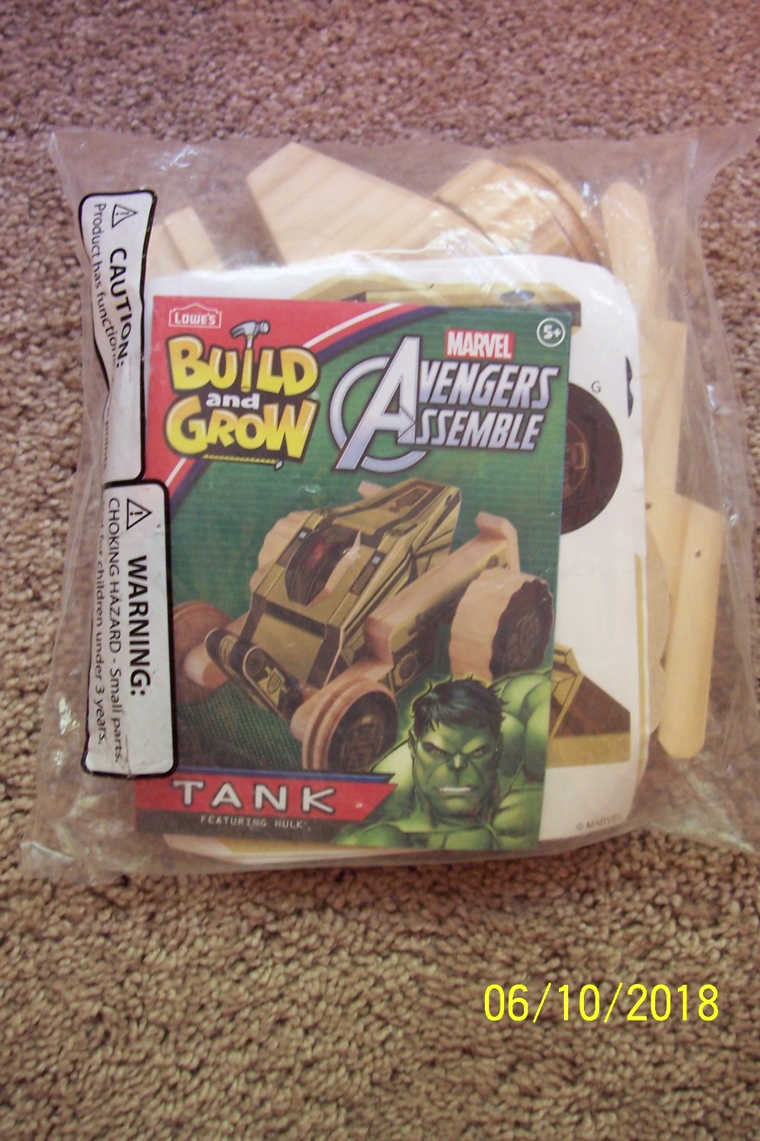 Lowe's Build and Grow Marvel Avengers Assemble Tank Featuring The Hulk ...