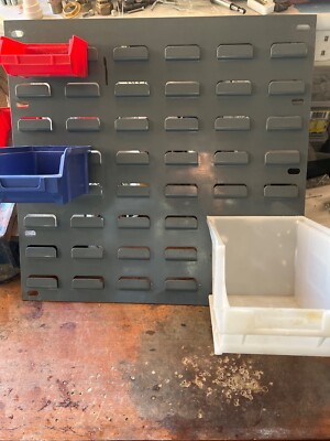 Steel Louvre Panel for lin bins heavey duty wall mounted metal back ...