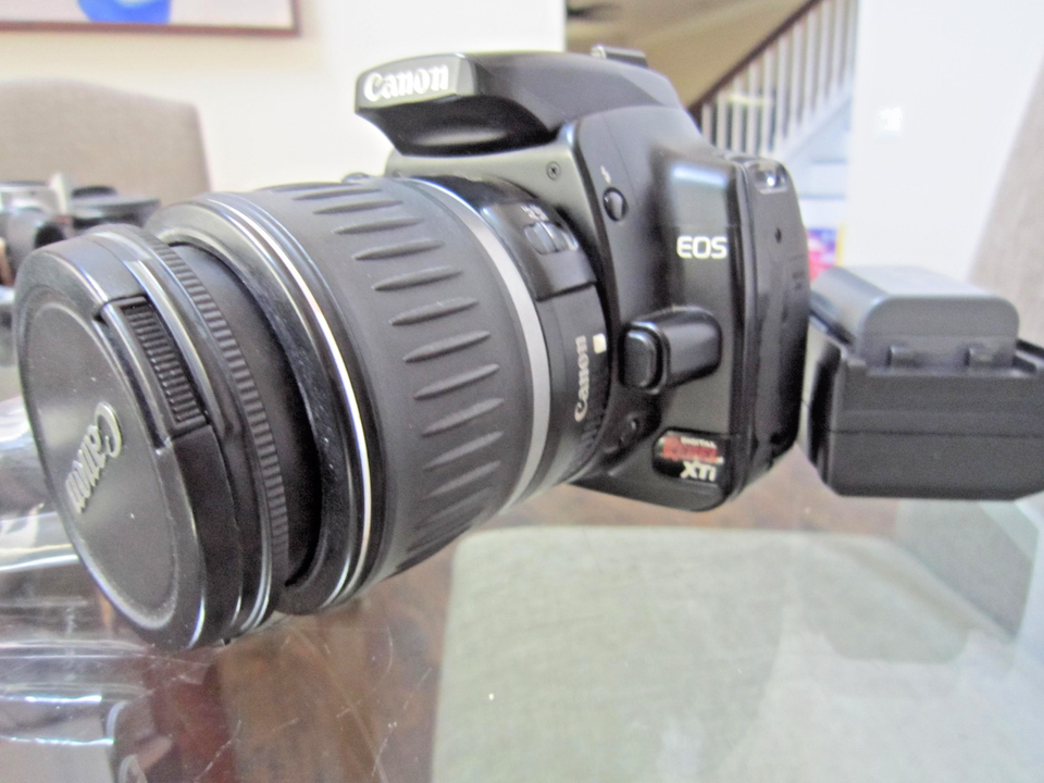 CANON EOS REBEL XTI DIGITAL CAMERA KIT 10.2 MEGAPIXEL 18-55 CANON LENSE ...