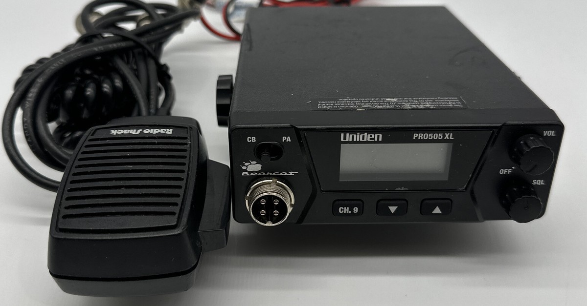 Cb Radio Kit Uniden PRO510XL 40-Channel Compact CB Radio & BC15 ...