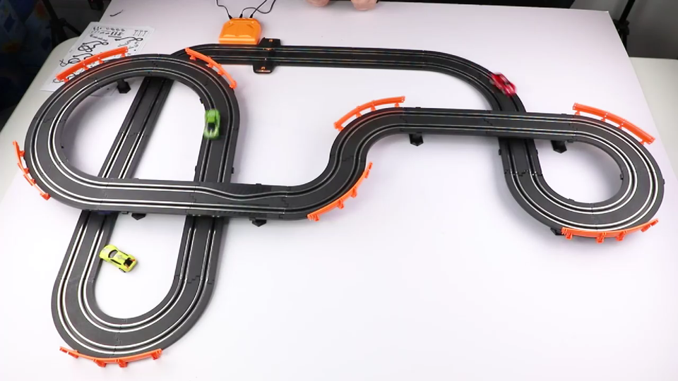 Electric Slot Car Road Racing Set 18 ft Track 4 Cars 1:64 Scale Age 6 ...