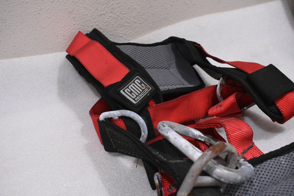 CMC RESCUE EQUIPMENT FIRE RESCUE UTILITY HARNESS WAIST SIZE 34-46 ...