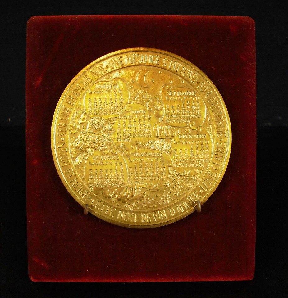Calendar Medal + Stand & Box Year 1983 95 mm 304g Happy New Year Medal ...