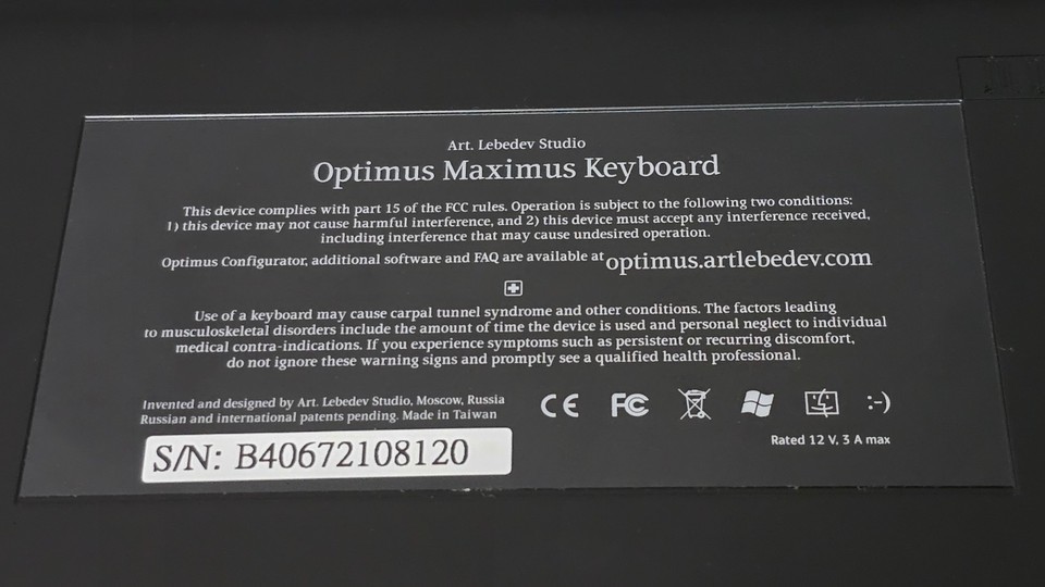 ULTRA RARE Art Lebedev Optimus Maximus keyboard black - OLED WORKS BUT ...