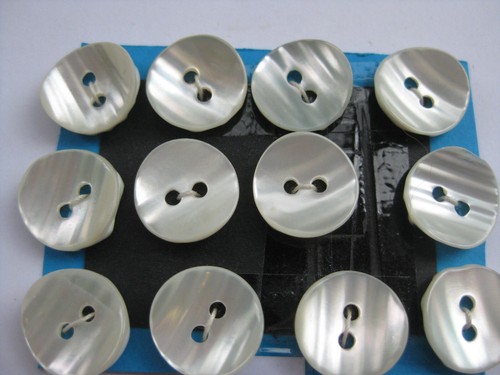 15mm Small Iridescent Natural Shell Vintage Curved Designer Sewing ...