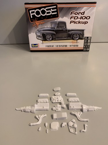Revell 1/25 Foose Ford FD-100 pick up Roush Racing Engine And Parts | eBay