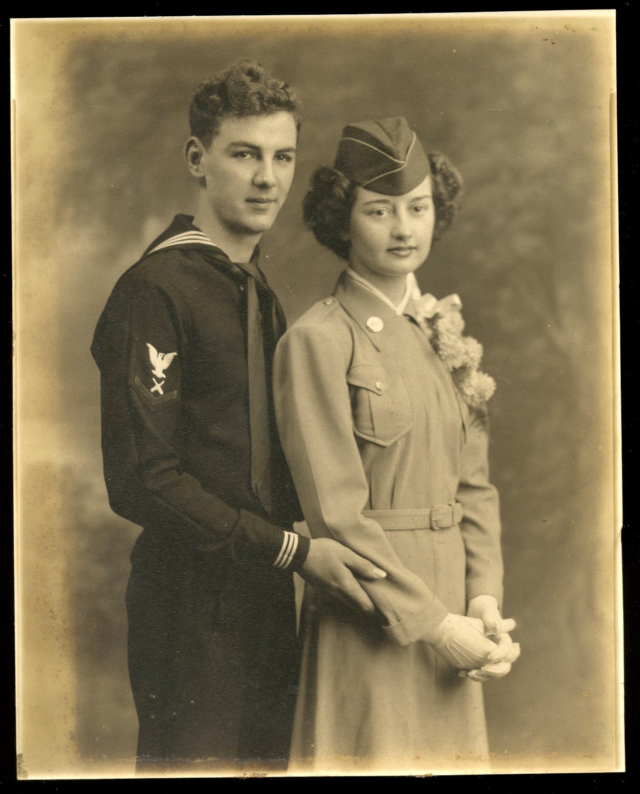 WWII WW2 WAC Women's Army Corps MARRIAGE Photo w/ Sailor RARE Off-Duty ...