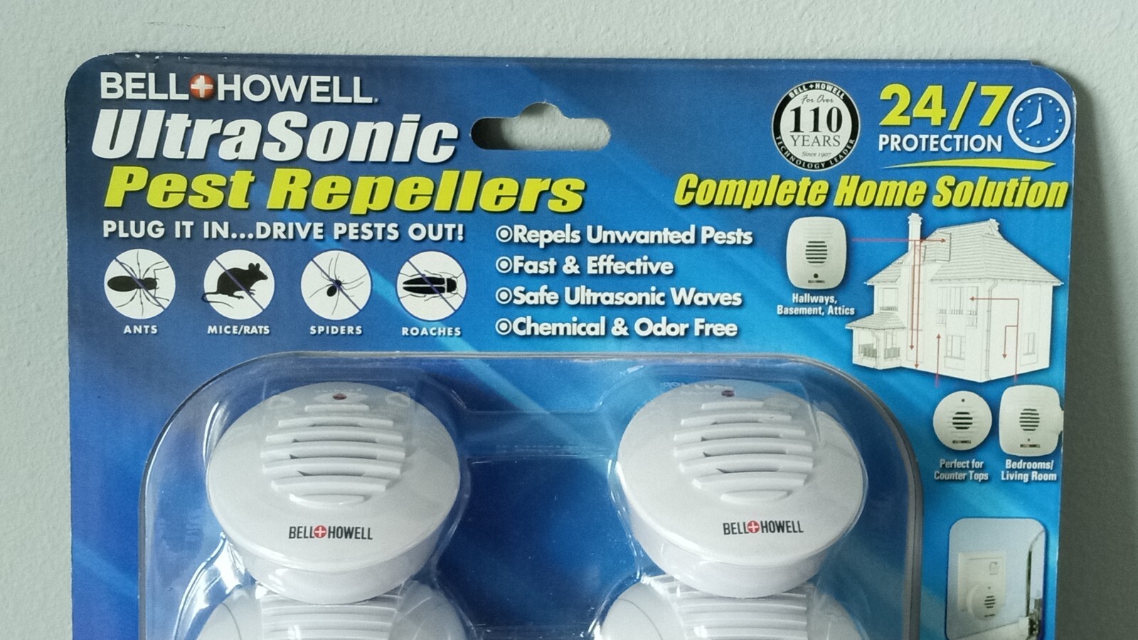 Bell and Howell Multi Ultrasonic Pest Repeller Plug-In Complete Home ...