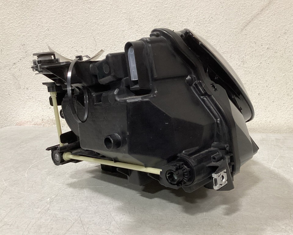 2022 2023 Audi Q4 E-Tron Opt 8IY Matrix LED Headlight Right Used OEM ...