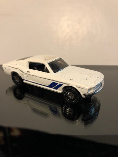 Mattel Hot Wheels R7520 Car White 1186 MJ 1 NL | eBay