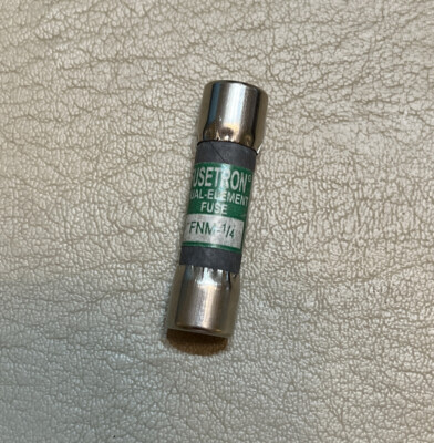 Bussmann FNM-1/4 FNM1/4 ( 0.25 Amp ) 0.25A 250Vac Fuses TIME-DELAY Fuse ...