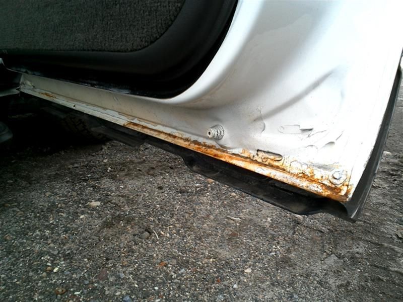 Passenger Front Door With Lower Body Cladding Fits 03-06 AVALANCHE 1500 ...