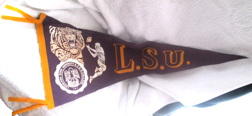Rare & HTF Vintage LSU Pennant / ~12" x 30" / Dated: Note..there is no ...