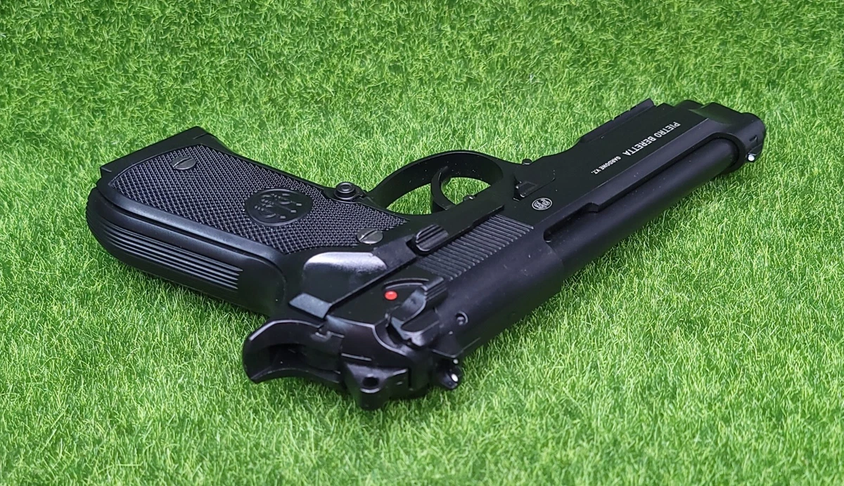 Beretta M92fs