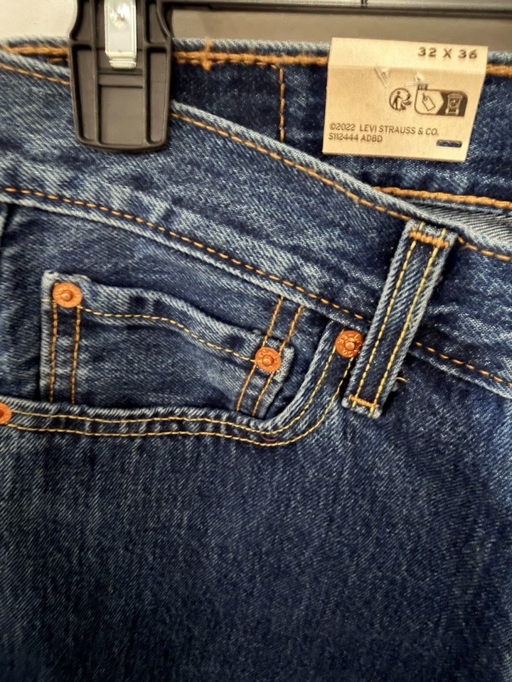 Levi's Men's Blue Relaxed Fit Straight Jeans Denim Medium Wash SZ 32x36 ...