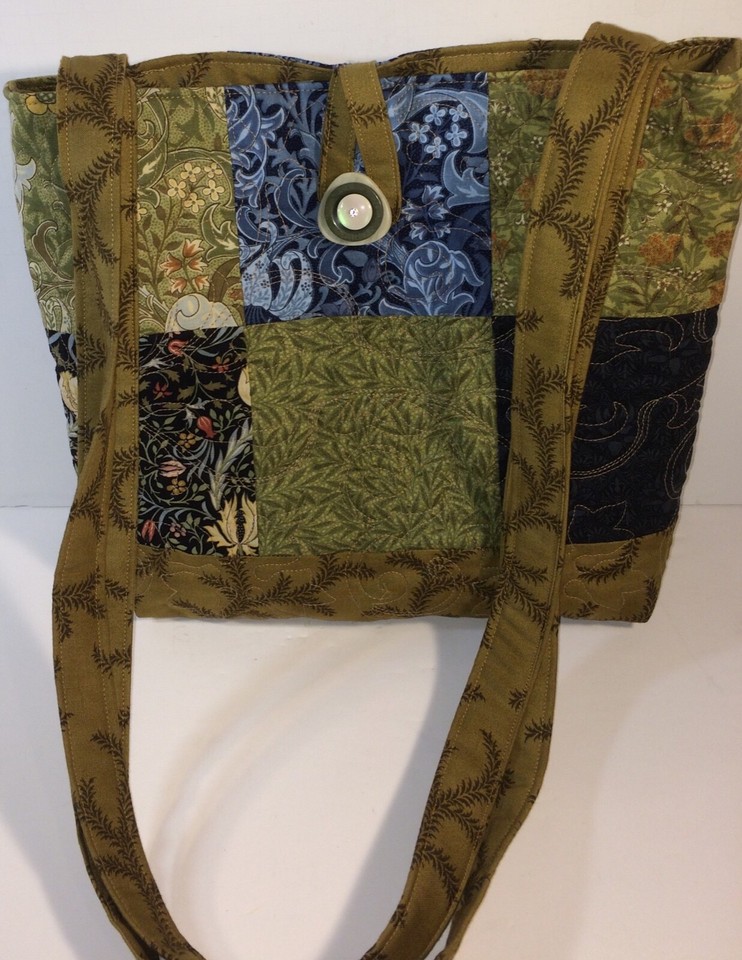 Quilted Charm Square Tote Bag w Coordinates Buttons Closer 2 Pockets 12 ...