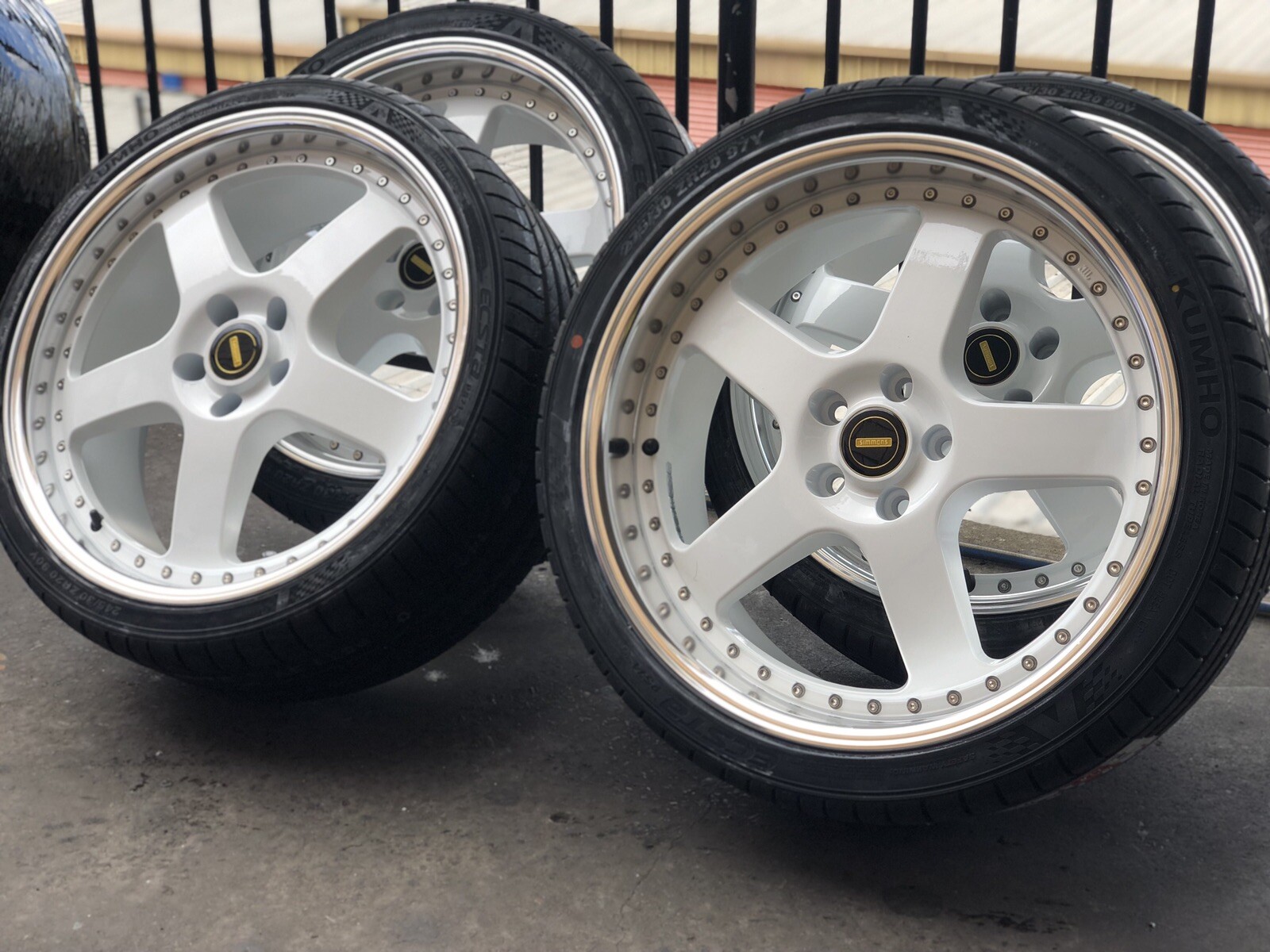 4X GENUINE SIMMONS COMMODORE 20” FR-1 VF VE STAGGERED WHEELS KUMHO ...