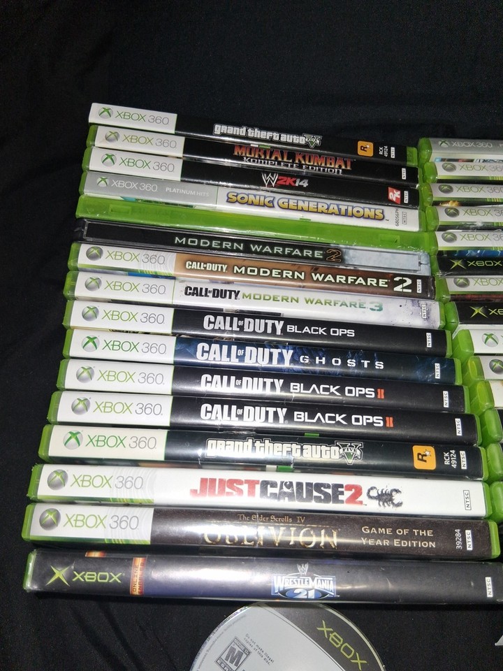 Microsoft Xbox 360 Black 10GB w/ Acc and 50 Games! (Bundle) Free Fast ...