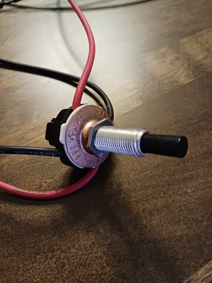 Leviton 388 Flourescent Starter Switch Push Button 4-Button 40W-125V-AC ...