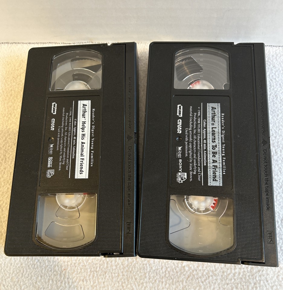 Lot of 2 Vintage Arthur VHS Video Tapes Readers Digest PBS Helps Animal ...