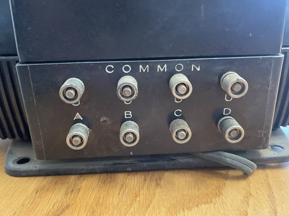 Lionel Multi Control Trainmaster Type ZW 275 Watt Transformer Electric ...