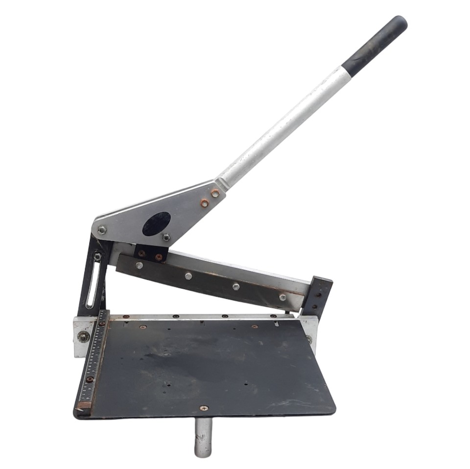 Accu Cutter Model 2001 Metal And Plastic Shear, 12 Inch Length *Rust ...