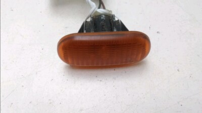 CLIGNOTANT AILE AVANT DROIT Renault Clio II (BB/CB) 1999 8200257684 | eBay